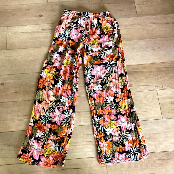 Billabong | Pants & Jumpsuits | Billabong Tropical Lounge Pants | Poshmark